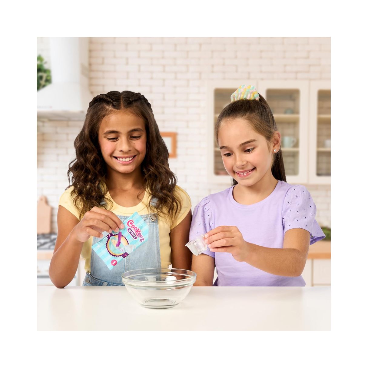 Cookeez Makery - Freezy Cakes Fridge | Plush Toys - Toy Corner